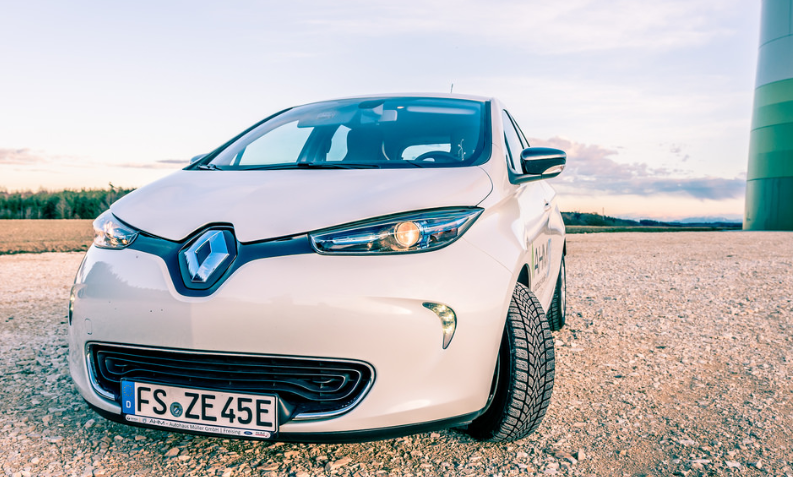Test-drive Renault Zoe 2019: tudo sobre o elétrico que chega ao Brasil ...